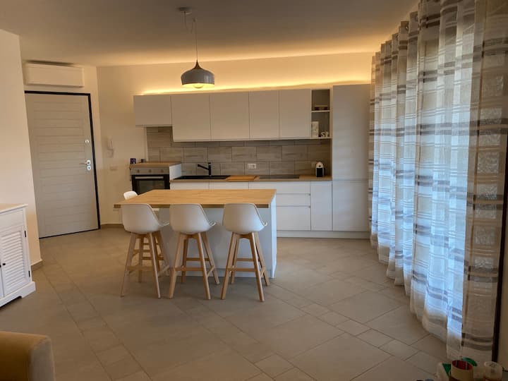 Appartamento Con Terrazza Panoramica. - Villasimius