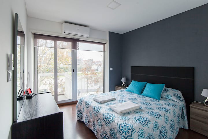 Apartamento Charmoso No Centro Do Porto - 波多