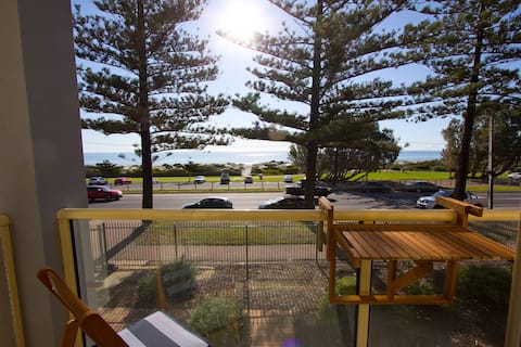 Adelaide Beachfront holiday rentals - South Australia, Australia | Airbnb
