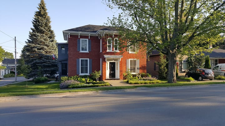 The Red Brick House - Wellington - プリンスエドワード
