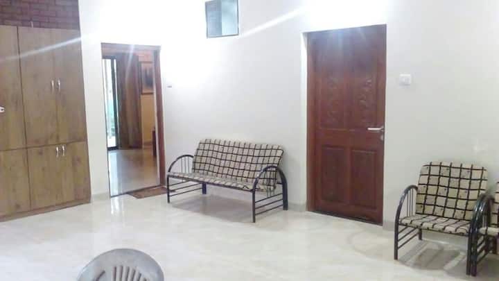 Flora Cottage - Matheran
