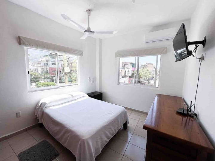 Apartment Near Downtown. - Puerto Vallarta