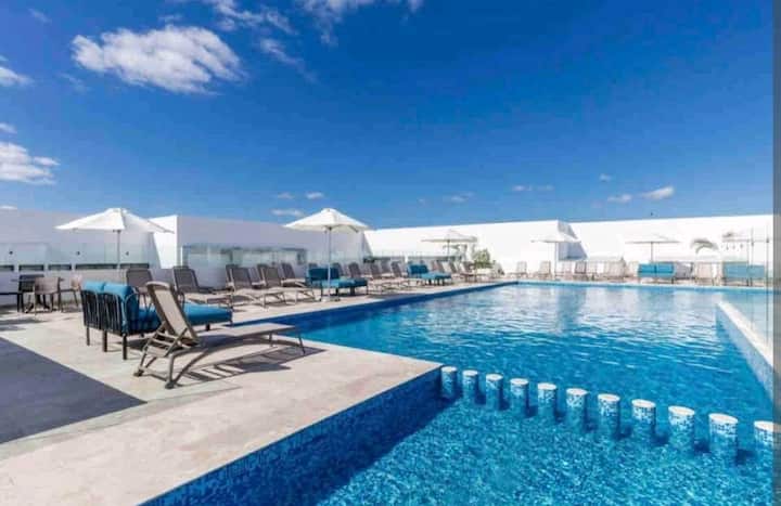 Ipana 2 Ks Beds Near 5th Avenue & The Beach - Playa del Carmen