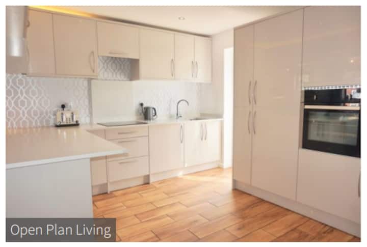 Elim Court (Haldley, Telford) - Telford