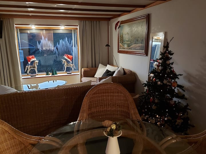 Grand Chalet En Pleine Campagne - Allier