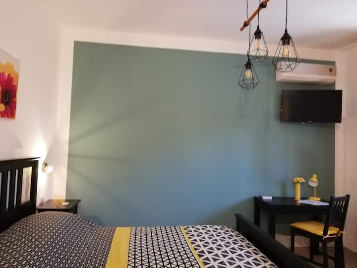 The Yellow House - La Casa Gialla, Stanza Matrimo. - Fiumicino