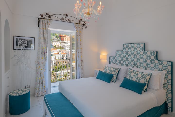 Milky Suites Honeymoon, Isabella Honeymoon Suite - Positano