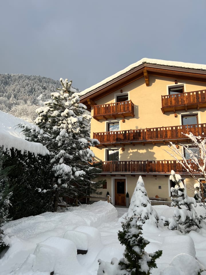 La Maison De Lise Mont Blanc Chambres D'hôtes, ... - Morgex