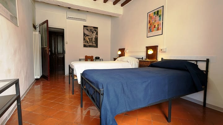 Sanfrancesco, Stanza Con Letto Singolo - Parma