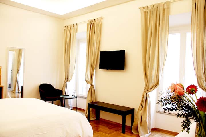 B&b A Pochi Passi Dal Colosseo, Stanza Matrimo... - Rom