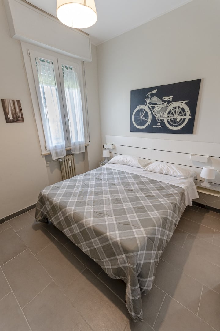 Fare Bnb, Stanza Singola - Reggio Emilia