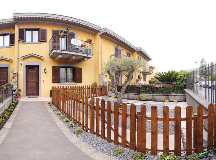 B&b Alle Falde Dell'etna, Stanza Ginestra - Zafferana Etnea