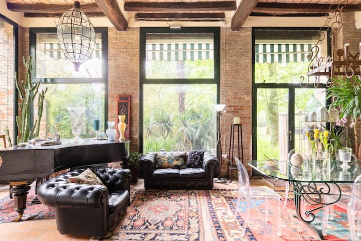 La Corte, Stanza Blu - Maranello