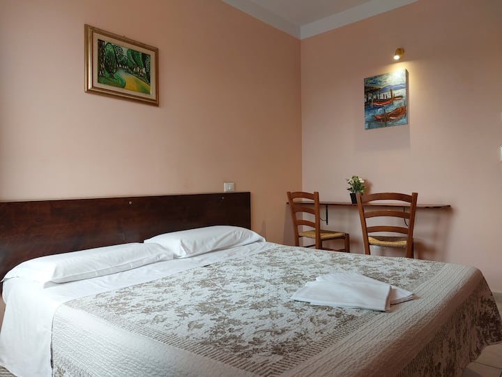 Soleluna Pisa, Stanza Terra - Pise