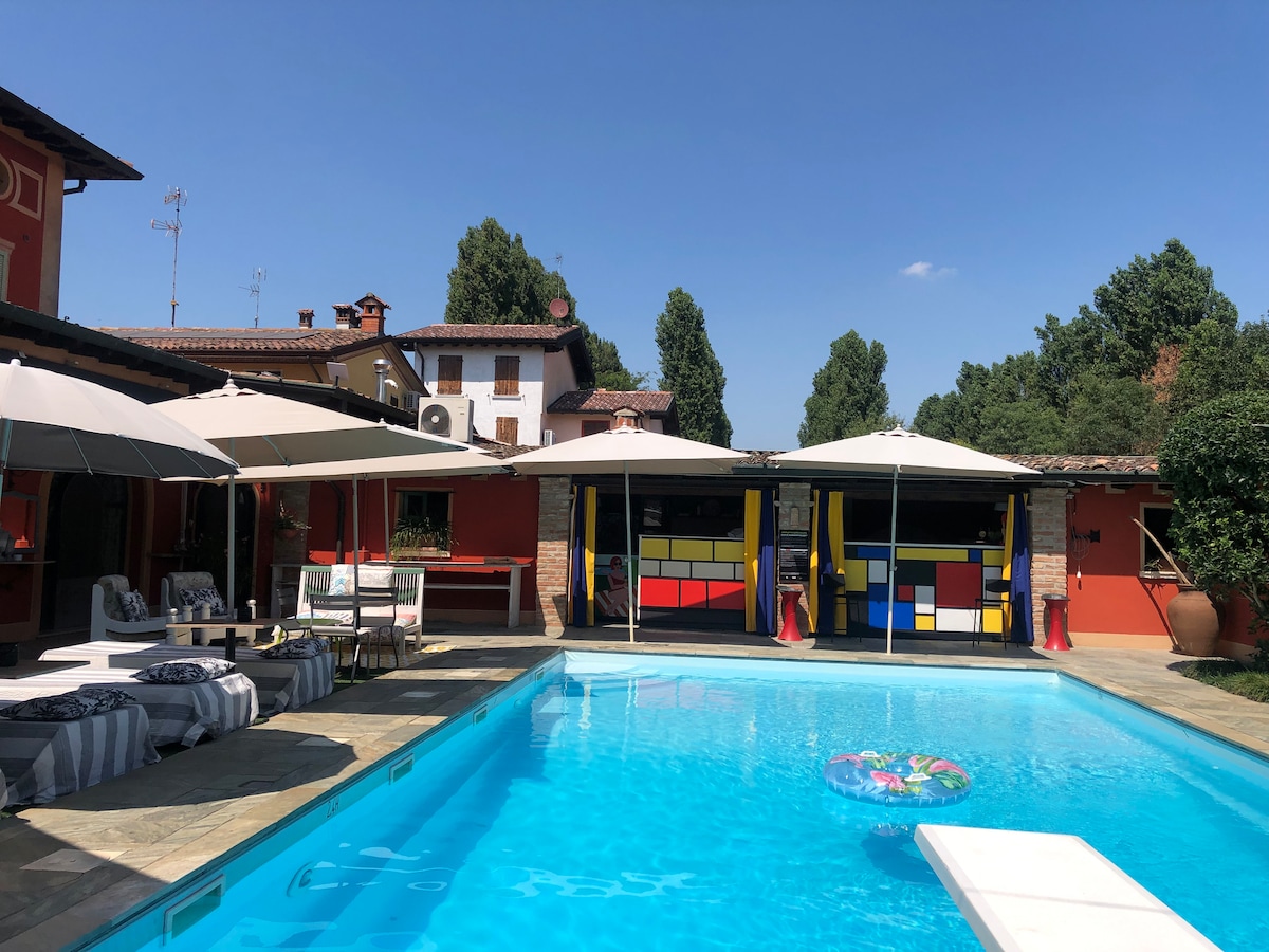 Villa La Canonica B&B - Bed and breakfasts for Rent in Padernello ...