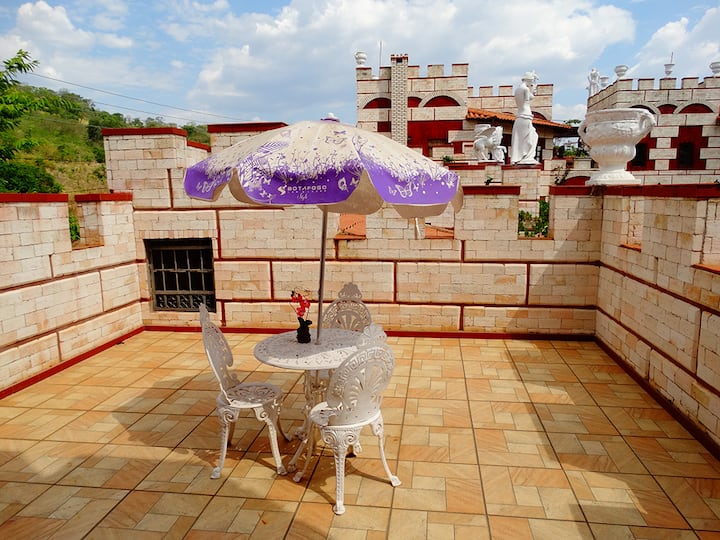 Pousada Al Castello De Giulietta E Romeo, Quarto . - Pirenópolis