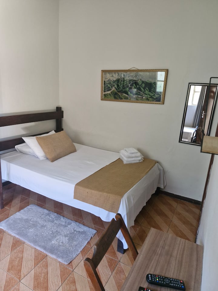 Pousada Das Flores, Quarto Econômico 1 - Curvelo