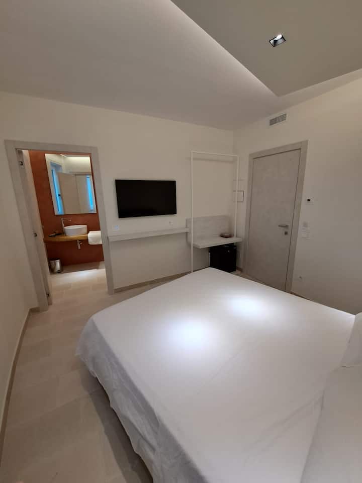 H3v, Matrimoniale Standard - Taranto