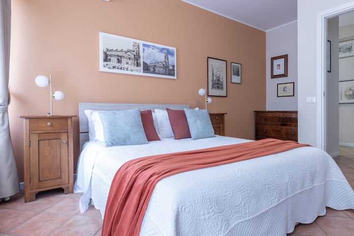 Room & Breakfast Canalino 21, Stanza Ghirlandina - Modena