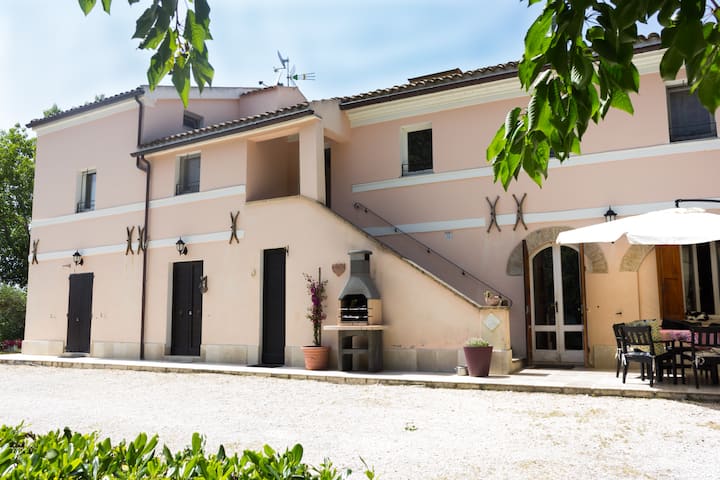 Bed & Breakfast In Campagna  Quercia - Porto Recanati