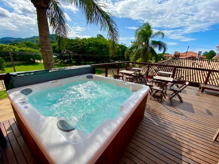 Pousada Hinano Praia Da Ferrugem, Quarto Familiar. - Garopaba