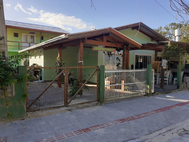 Horta Do Tomate, Quarto Pimenta - Porto Belo