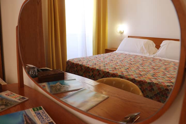 De Loca Rooms, Stanza Con Un Letto - Tropea