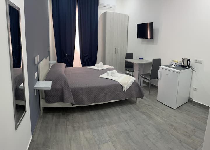 Anyma Home, Ylens Room - Crotone