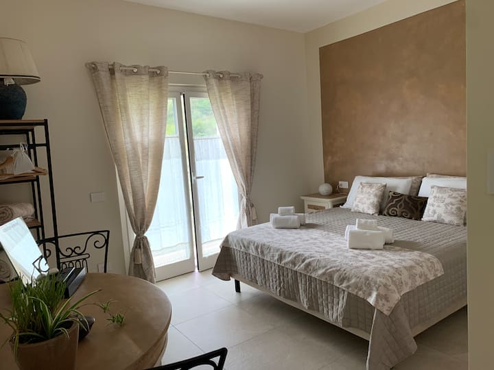 Villa Marta B&b In Franciacorta, Stanza Il Vigneto - Iseo