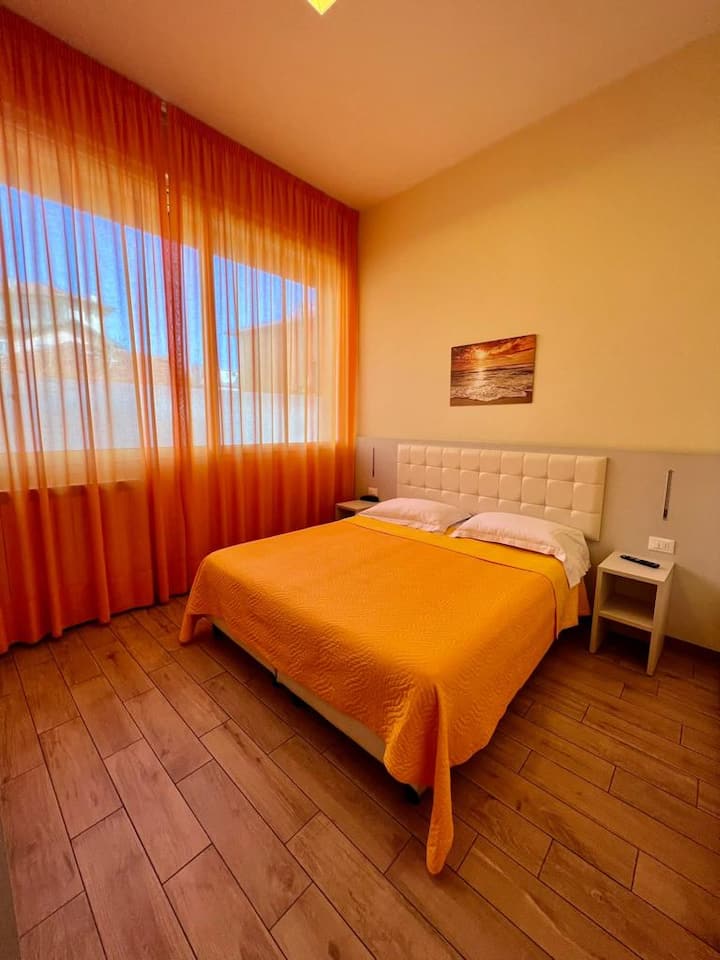 Casa Zeffirino, Stanza Tripla - Sanremo