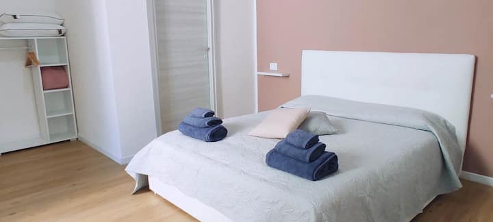 B&b Di Davide In Centro Città, Stanza Sissi - Sassari