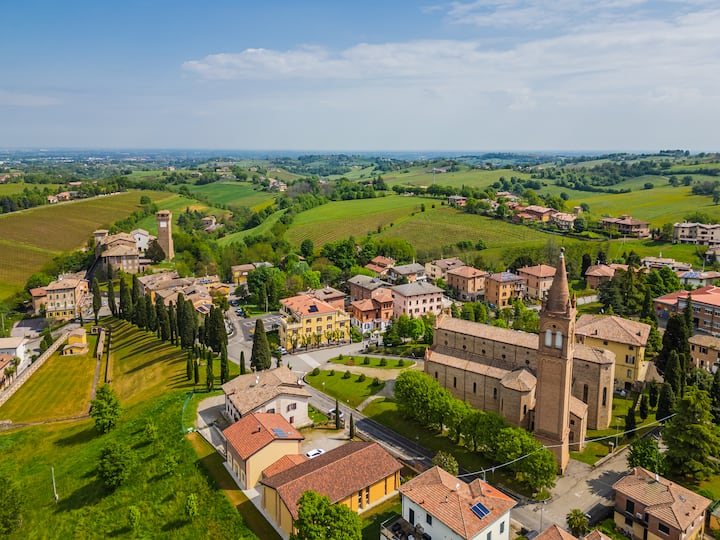 [Emilio's Rooms] - Relax Tra Vigne E Ferrari, Cam. - Maranello