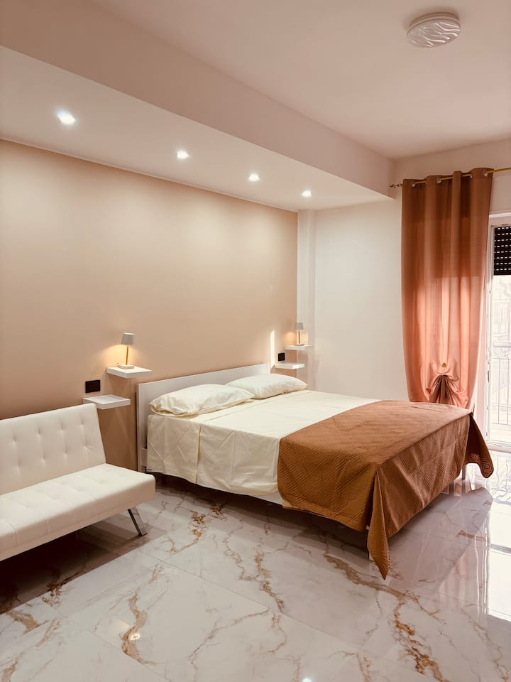 B&b Di Gianmarco A Un Passo Dal Mare, Stanza Tram. - Crotone