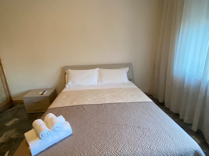 Happy Lodge's B&b To Stay In Venice, Comfort Room. - Mestre