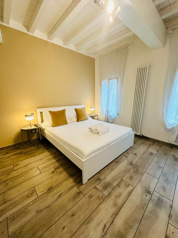 Giardini B&b Con Parcheggio E Colazione Inclusi, . - Modena