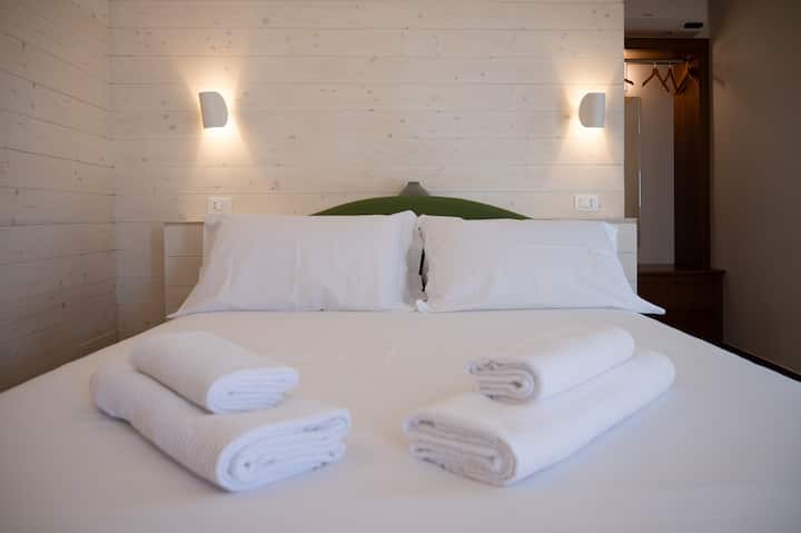 Vicolo Effe, Petra - Terracina