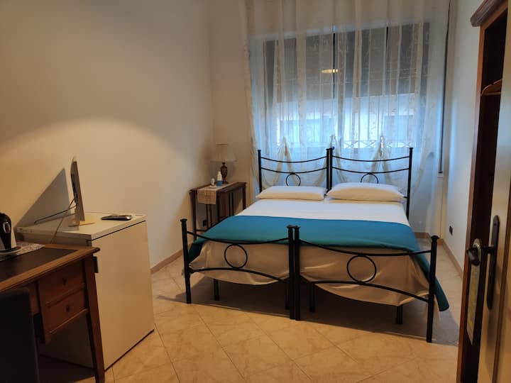 B&b Betania, Stanza Con Un Letto - Giarre