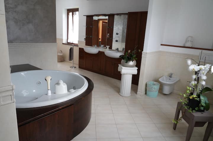 La Casa Di Oliver A Pian Camuno, B&b Room - Borno