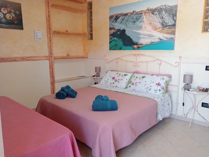 Marriposu, Stanza Doppia - Realmonte