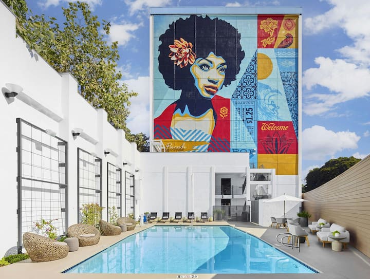 The Pierside Santa Monica - Los Angeles, CA