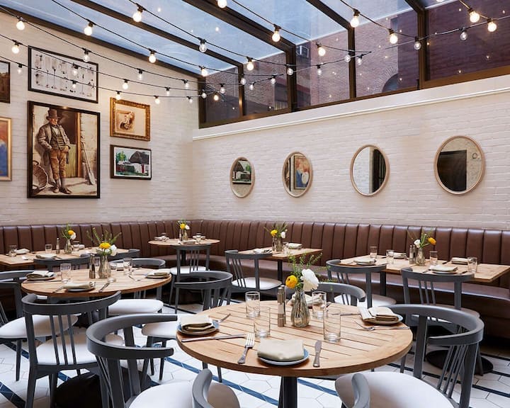 Merrion Row Hotel And Public House - Washington Heights, NY