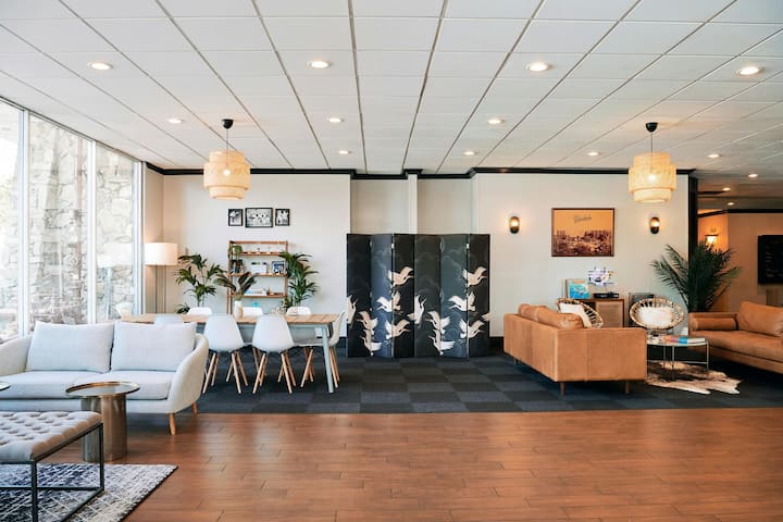 Glendale Express - Los Angeles, CA