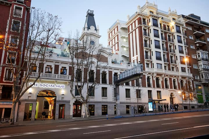 The Social Hub Madrid 4 Stars - Madrid