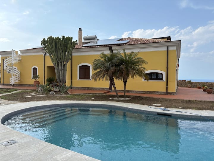 Villa Gabry, Stanza Matrimoniale 2 - Capo d'Orlando