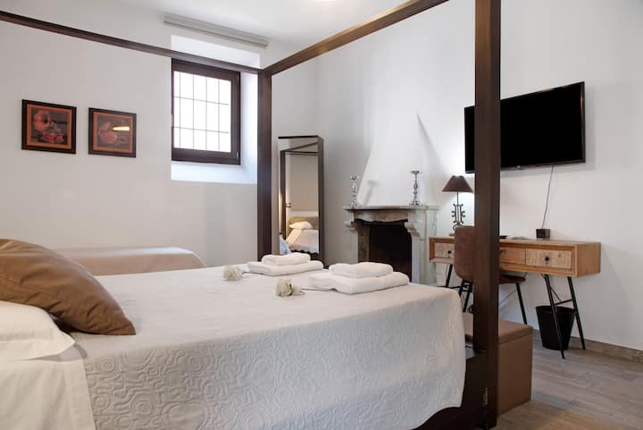 Holidu's B&b, Two-bed Room 2 - Mendrisio