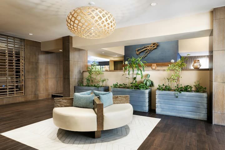 The Anza Hotel Calabasas - Los Angeles, CA