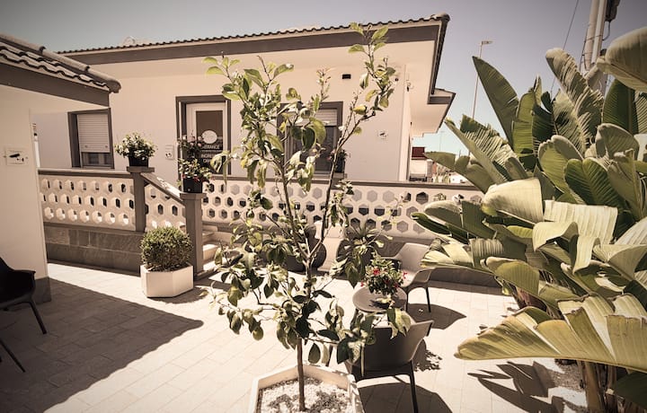 Kalasó Design Guest House - Rome Airport - Fiumicino