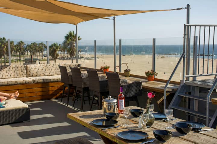 Venice Breeze Suites - Venice Beach, CA