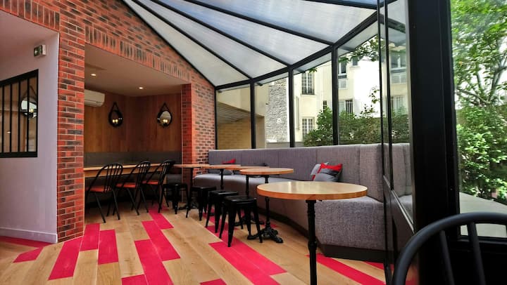 Izzy Hotel - Clamart
