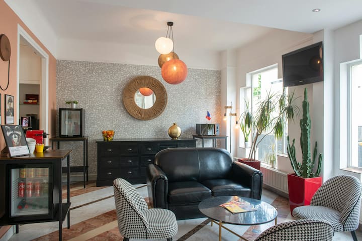 Hotel Baldi By Magna Arbor Paris - París